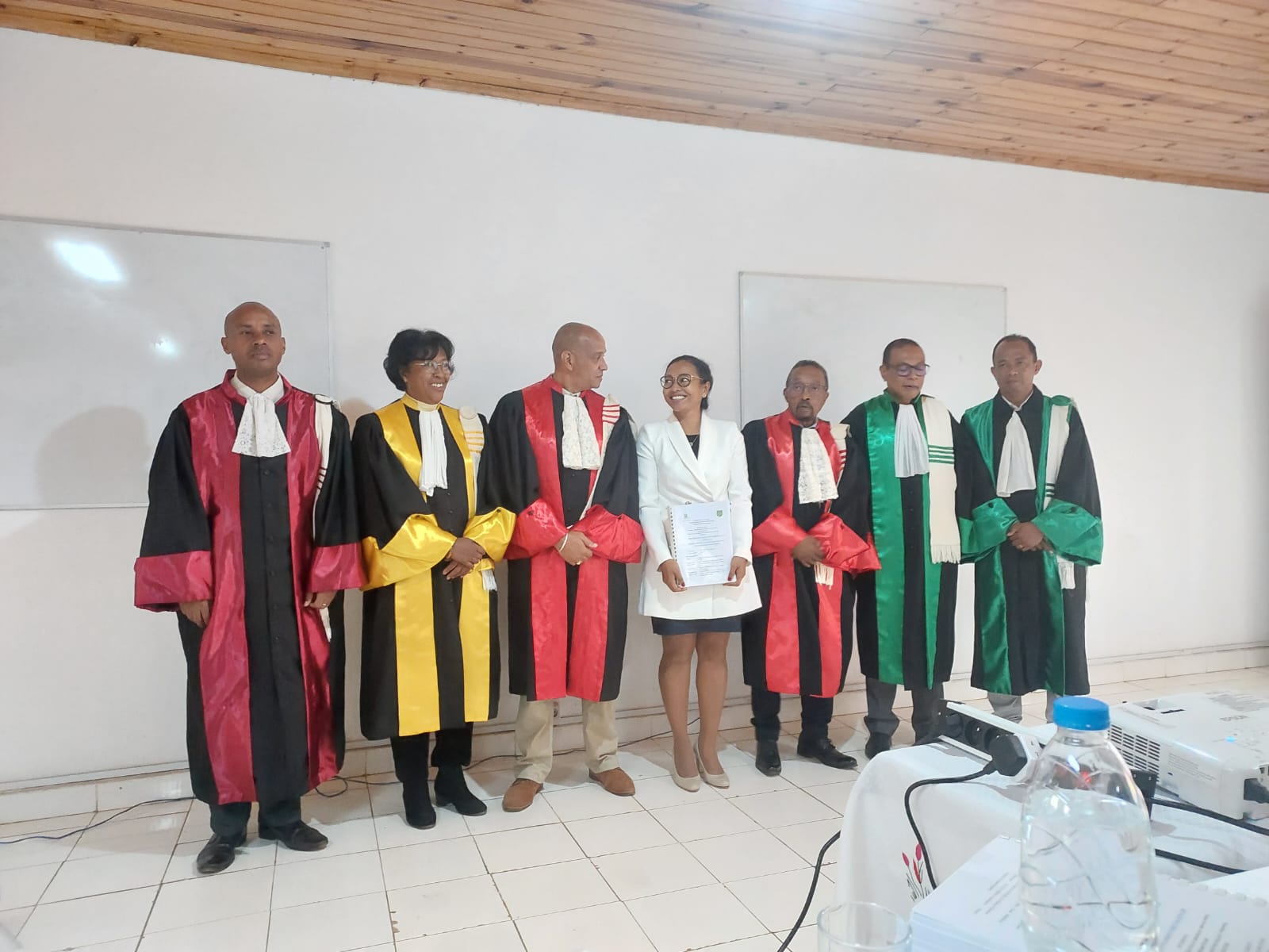 Soutenance de thèse de Sarah Tantely Randriamparany (doctorante antenne Madagascar) - UMI-SOURCE